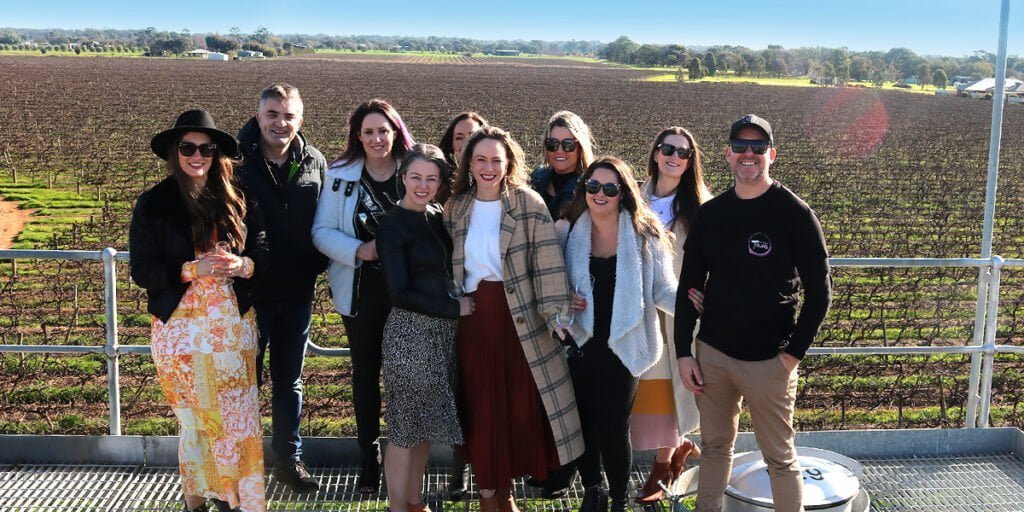 Home Page - Echuca Moama Winery Tours